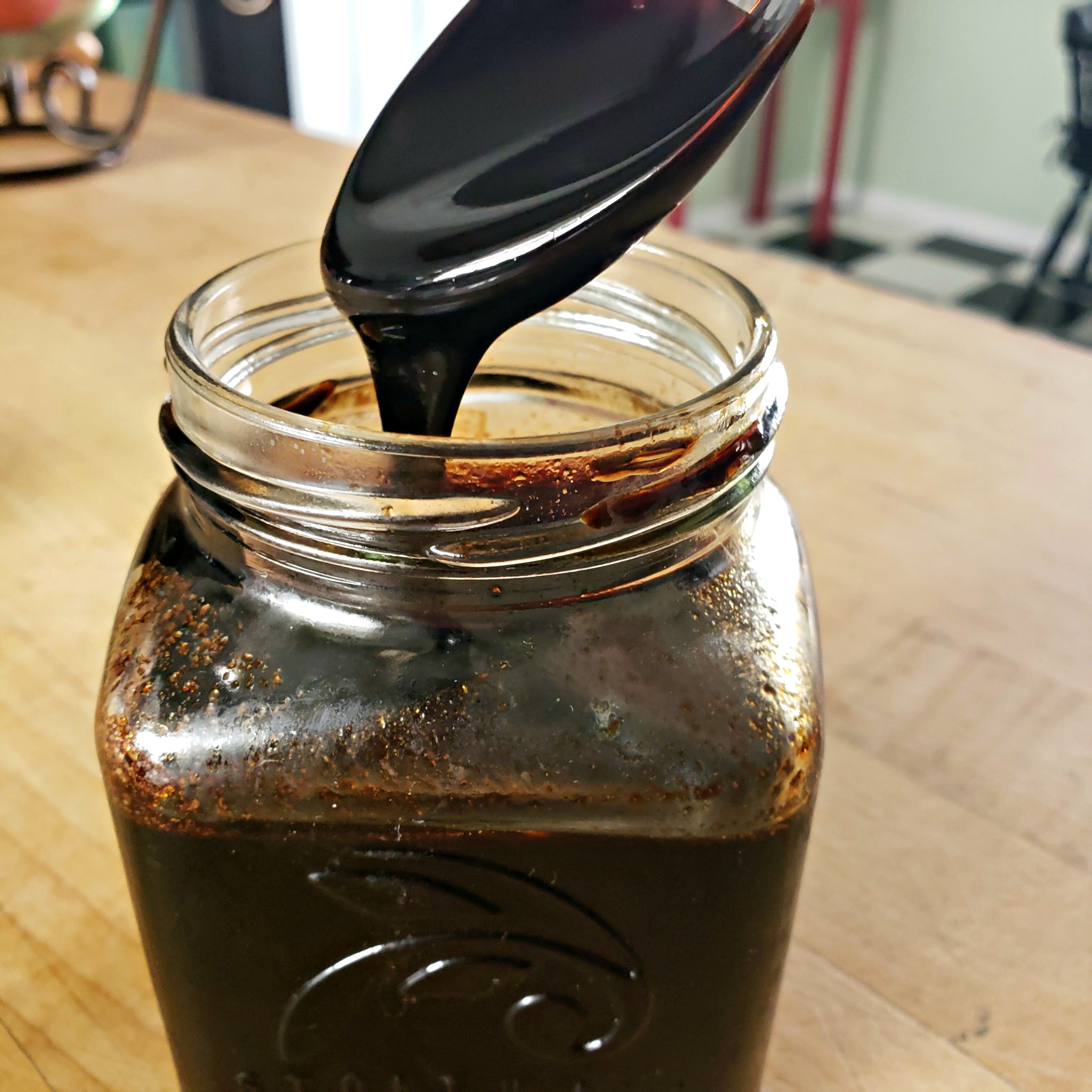 Balsamic Glaze - A Homemade Treat You'll Love! - Meemaw Eats